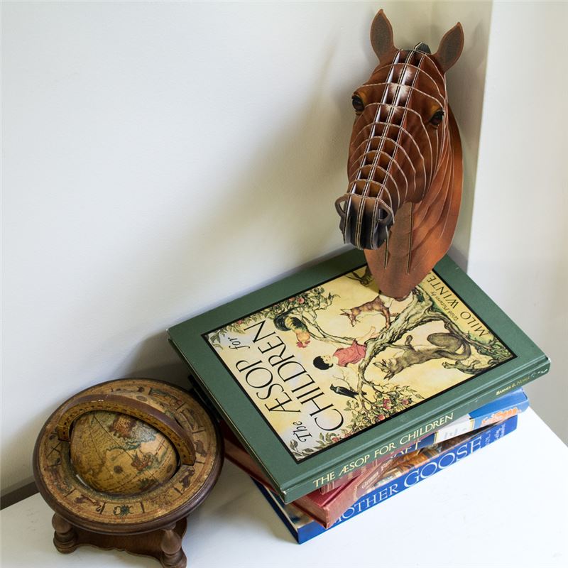 Trophée Tête de Cheval en Carton décoré - Moyen de L'Atelier Chez Soi